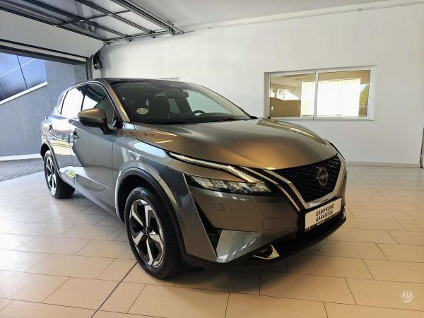 Grey Nissan Qashqai 2024 in Siauliai, with an engine capacity of 1.33 L and mileage of 21 thousand km for 23900 €, photo 1 on AUTOMOTO.COM.LV