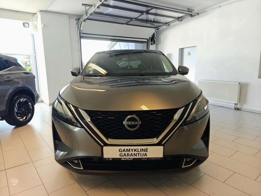 Pelēks Nissan Qashqai 2024 Šauļi, ar dzinēja tilpumu 1.33 L un nobraukumu 21 tūkst. km par 23900 €, foto 3 vietnē AUTOMOTO.COM.LV