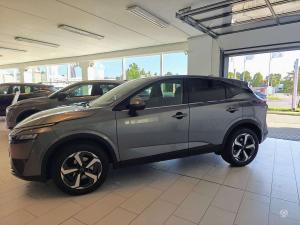 Pelēks Nissan Qashqai 2024 Šauļi, ar dzinēja tilpumu 1.33 L un nobraukumu 21 tūkst. km par 23900 €, foto 5 vietnē AUTOMOTO.COM.LV