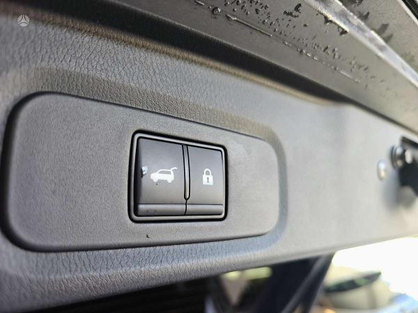 Grey Nissan Qashqai 2024 in Siauliai, with an engine capacity of 1.33 L and mileage of 21 thousand km for 23900 €, photo 8 on AUTOMOTO.COM.LV