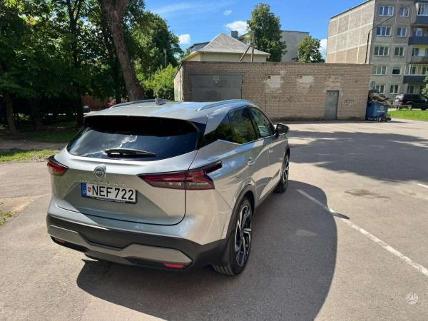 Pelēks Nissan Qashqai 2024 Kauņa, ar dzinēja tilpumu 1.33 L un nobraukumu 26 tūkst. km par 31000 €, foto 3 vietnē AUTOMOTO.COM.LV