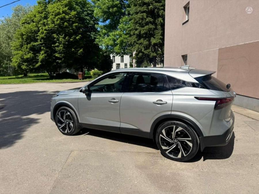 Pelēks Nissan Qashqai 2024 Kauņa, ar dzinēja tilpumu 1.33 L un nobraukumu 26 tūkst. km par 31000 €, foto 6 vietnē AUTOMOTO.COM.LV