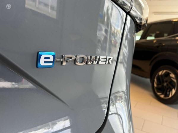 Grey Nissan Qashqai 2024 in Siauliai, with an engine capacity of 1.50 L and mileage of 38 thousand km for 30200 €, photo 7 on AUTOMOTO.COM.LV