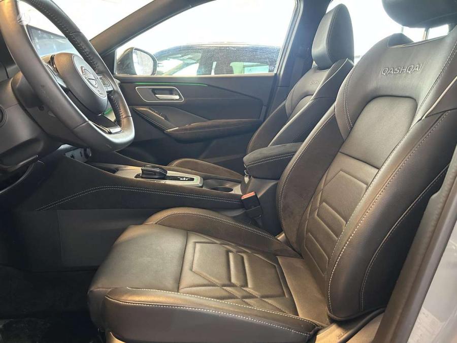 Grey Nissan Qashqai 2024 in Siauliai, with an engine capacity of 1.50 L and mileage of 38 thousand km for 30200 €, photo 15 on AUTOMOTO.COM.LV