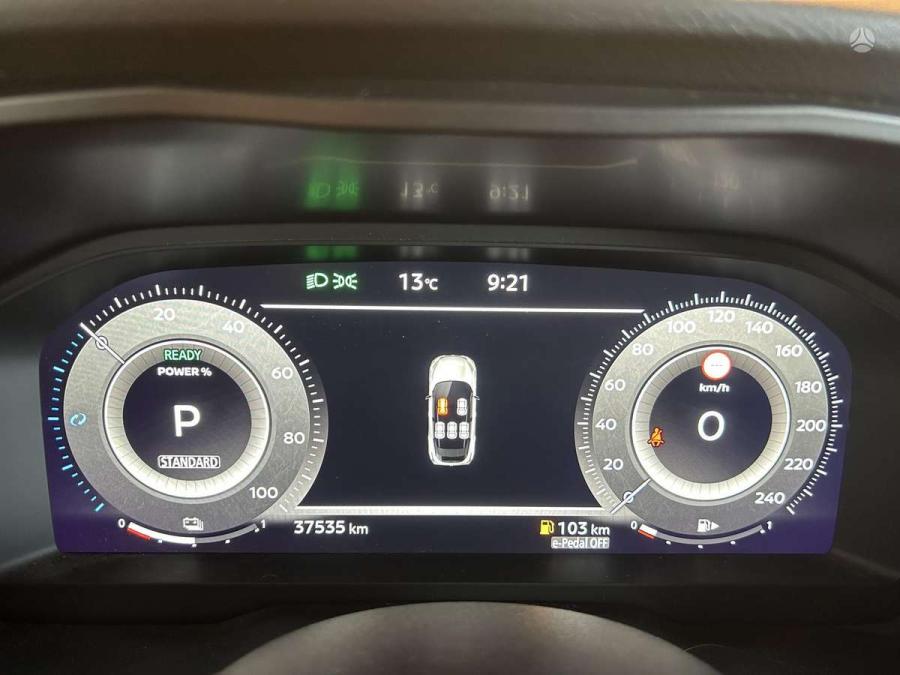 Grey Nissan Qashqai 2024 in Siauliai, with an engine capacity of 1.50 L and mileage of 38 thousand km for 30200 €, photo 28 on AUTOMOTO.COM.LV