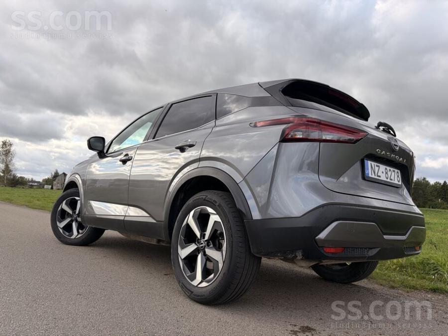 Grey Nissan Qashqai 2024 in Riga, with an engine capacity of 1.30 L and mileage of 72 thousand km for 20200 €, photo 10 on AUTOMOTO.COM.LV