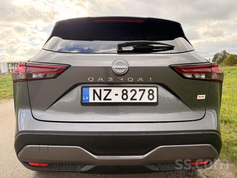 Grey Nissan Qashqai 2024 in Riga, with an engine capacity of 1.30 L and mileage of 72 thousand km for 20200 €, photo 17 on AUTOMOTO.COM.LV