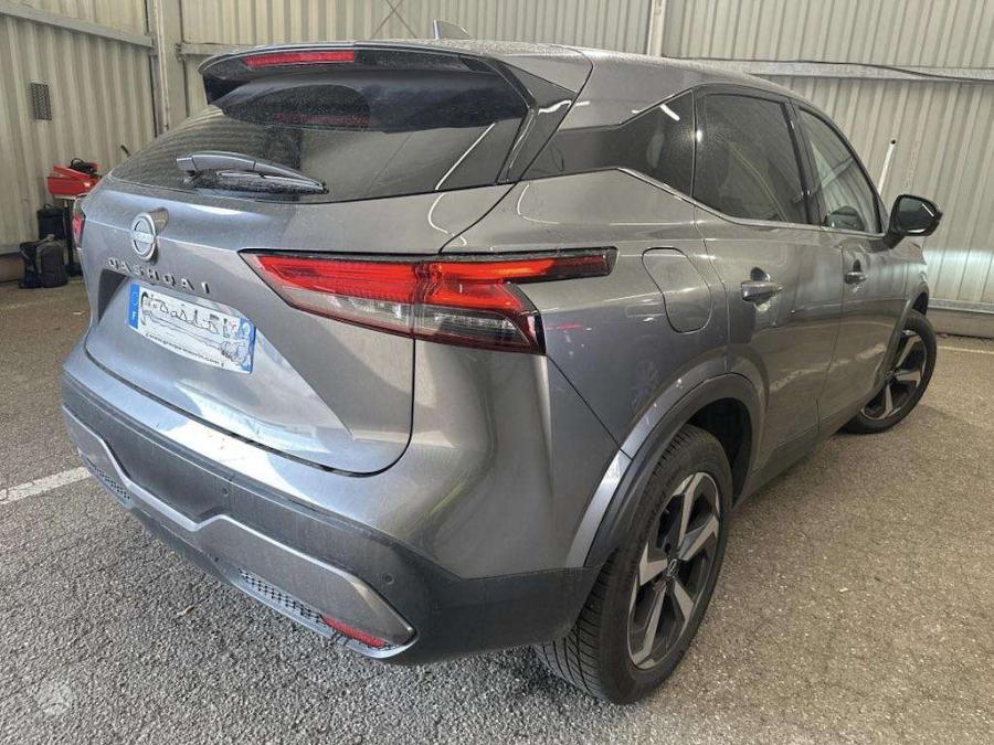 Grey Nissan Qashqai 2024 in Siauliai, with an engine capacity of 1.33 L and mileage of 161 thousand km for 19990 €, photo 4 on AUTOMOTO.COM.LV