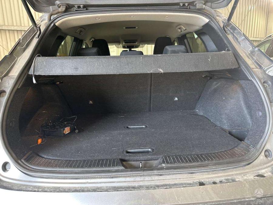 Grey Nissan Qashqai 2024 in Siauliai, with an engine capacity of 1.33 L and mileage of 161 thousand km for 19990 €, photo 8 on AUTOMOTO.COM.LV