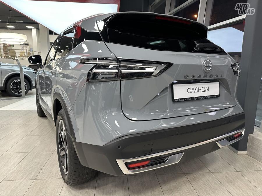 Grey Nissan Qashqai 2025 in Klaipeda, with an engine capacity of 1.30 L and mileage of 5 thousand km for 30660 €, photo 4 on AUTOMOTO.COM.LV