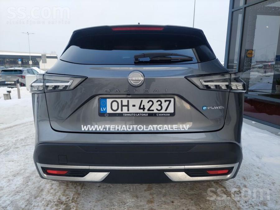 Grey Nissan Qashqai 2025 in Daugavpils, with an engine capacity of 1.50 L and mileage of 600 thousand km for 39490 €, photo 5 on AUTOMOTO.COM.LV