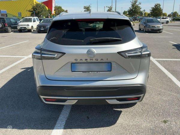 Pelēks Nissan Qashqai 2025 Viļņa, ar dzinēja tilpumu 1.33 L un nobraukumu 12 tūkst. km par 12900 €, foto 2 vietnē AUTOMOTO.COM.LV