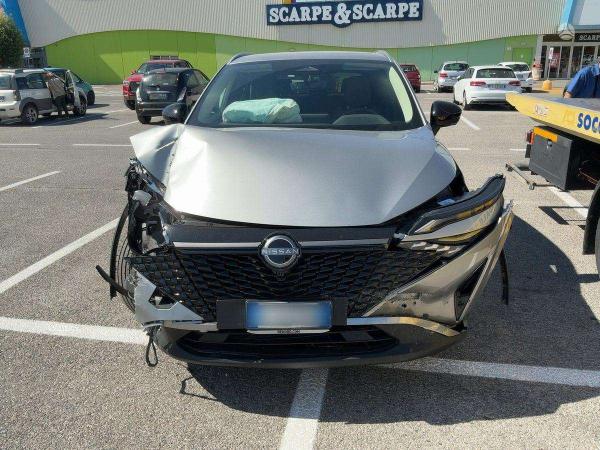 Pelēks Nissan Qashqai 2025 Viļņa, ar dzinēja tilpumu 1.33 L un nobraukumu 12 tūkst. km par 12900 €, foto 5 vietnē AUTOMOTO.COM.LV
