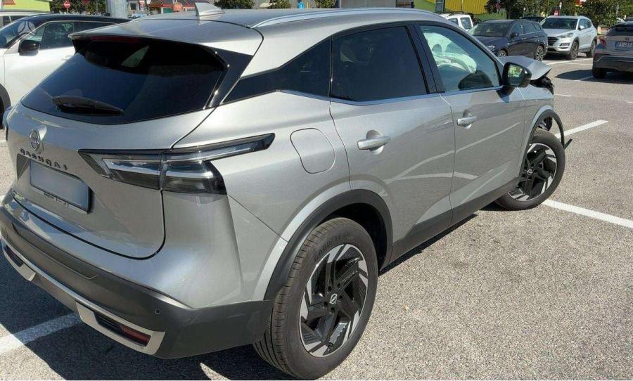 Pelēks Nissan Qashqai 2025 Viļņa, ar dzinēja tilpumu 1.33 L un nobraukumu 12 tūkst. km par 12900 €, foto 4 vietnē AUTOMOTO.COM.LV