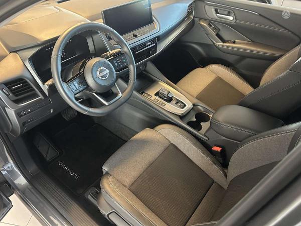 Pelēks Nissan Qashqai 2025 Šauļi, ar dzinēja tilpumu 1.50 L un nobraukumu 13 tūkst. km par 28200 €, foto 10 vietnē AUTOMOTO.COM.LV