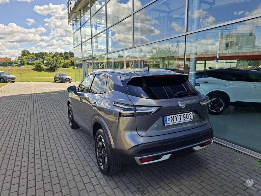 Pelēks Nissan Qashqai 2025 Viļņa, ar dzinēja tilpumu 1.33 L un nobraukumu 30 tūkst. km par 27500 €, foto 5 vietnē AUTOMOTO.COM.LV