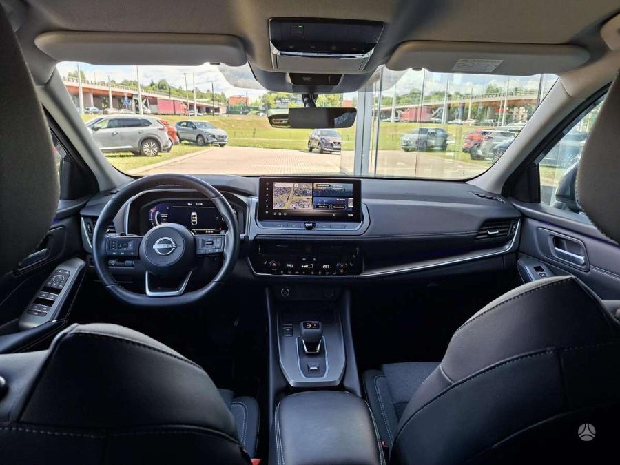 Pelēks Nissan Qashqai 2025 Viļņa, ar dzinēja tilpumu 1.33 L un nobraukumu 30 tūkst. km par 27500 €, foto 12 vietnē AUTOMOTO.COM.LV