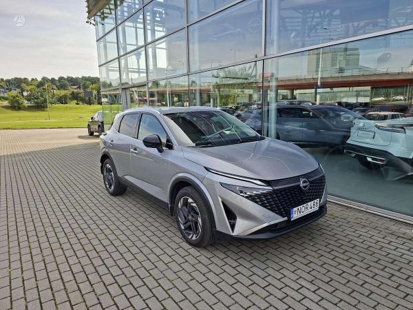 Pelēks Nissan Qashqai 2025 Viļņa, ar dzinēja tilpumu 1.33 L un nobraukumu 17 tūkst. km par 28900 €, foto 1 vietnē AUTOMOTO.COM.LV