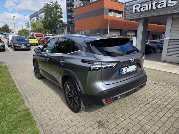Nissan Qashqai 2025 Viļņa vietnē Pelēks Nissan Qashqai 2025 Viļņa, ar dzinēja tilpumu 1.33 L un nobraukumu 18 tūkst. km par 29090 €, foto 5 vietnē AUTOMOTO.COM.LV