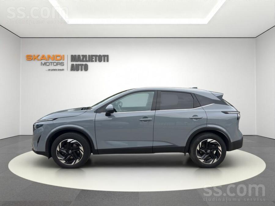 Pelēks Nissan Qashqai 2025 Rīga, ar dzinēja tilpumu 1.30 L un nobraukumu 48 tūkst. km par 27990 €, foto 4 vietnē AUTOMOTO.COM.LV