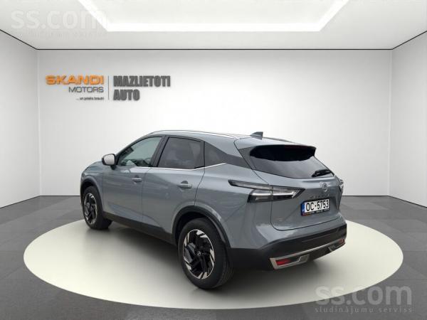 Pelēks Nissan Qashqai 2025 Rīga, ar dzinēja tilpumu 1.30 L un nobraukumu 48 tūkst. km par 27990 €, foto 5 vietnē AUTOMOTO.COM.LV