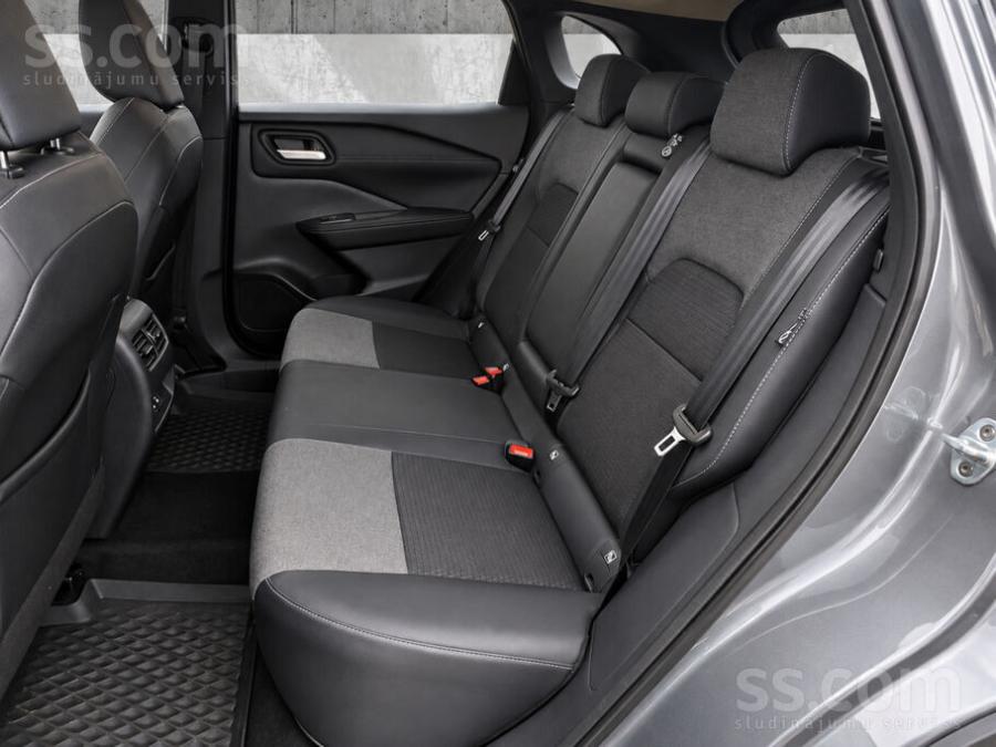 Pelēks Nissan Qashqai 2025 Rīga, ar dzinēja tilpumu 1.30 L un nobraukumu 20 tūkst. km par 27900 €, foto 14 vietnē AUTOMOTO.COM.LV