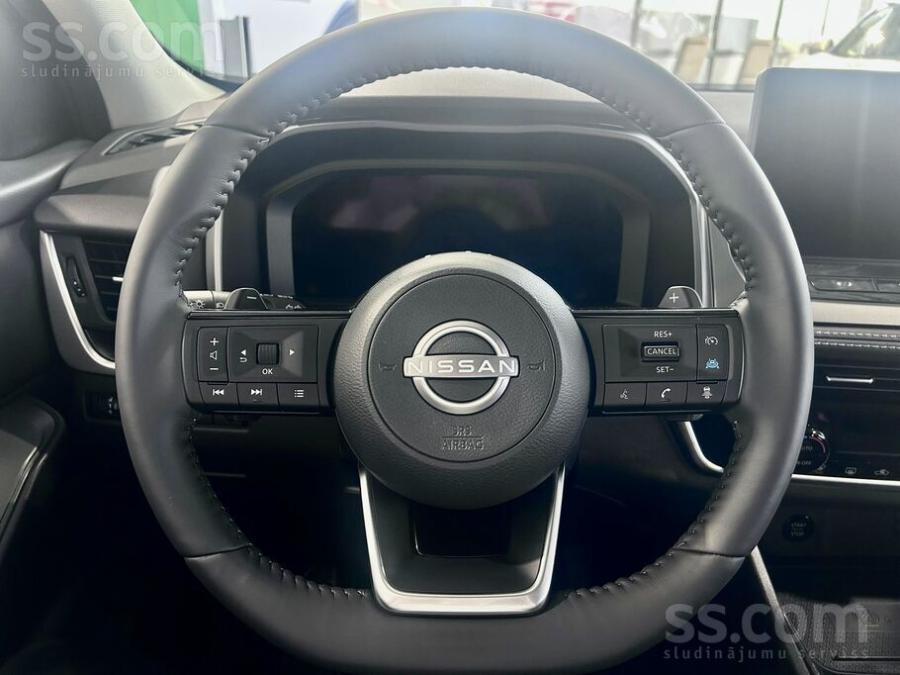 Pelēks Nissan Qashqai 2026 Daugavpils, ar dzinēja tilpumu 1.30 L un nobraukumu 20 tūkst. km par 32874 €, foto 12 vietnē AUTOMOTO.COM.LV