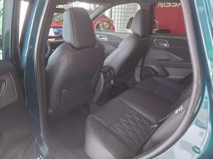 Grey Nissan Qashqai 2026 in Kaunas, with an engine capacity of 1.33 L and mileage of 0 thousand km for 37450 €, photo 9 on AUTOMOTO.COM.LV