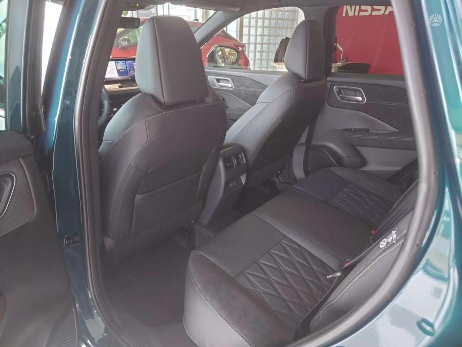 Grey Nissan Qashqai 2026 in Kaunas, with an engine capacity of 1.33 L and mileage of 0 thousand km for 37450 €, photo 9 on AUTOMOTO.COM.LV