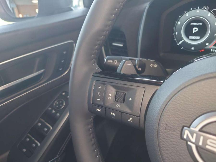Grey Nissan Qashqai 2026 in Kaunas, with an engine capacity of 1.33 L and mileage of 0 thousand km for 37450 €, photo 13 on AUTOMOTO.COM.LV