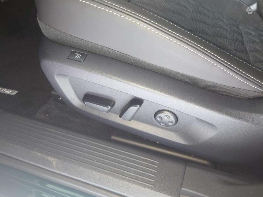 Grey Nissan Qashqai 2026 in Kaunas, with an engine capacity of 1.33 L and mileage of 0 thousand km for 37450 €, photo 23 on AUTOMOTO.COM.LV