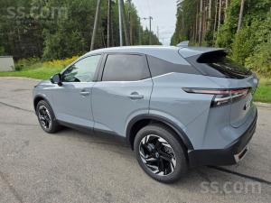 Pelēks Nissan Qashqai 2026 Rīga, ar dzinēja tilpumu 1.30 L un nobraukumu 6 tūkst. km par 28100 €, foto 5 vietnē AUTOMOTO.COM.LV