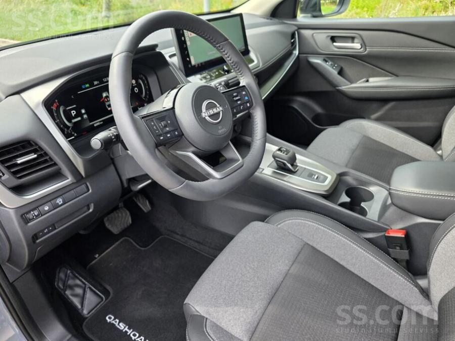 Grey Nissan Qashqai 2026 in Riga, with an engine capacity of 1.30 L and mileage of 6 thousand km for 28100 €, photo 10 on AUTOMOTO.COM.LV