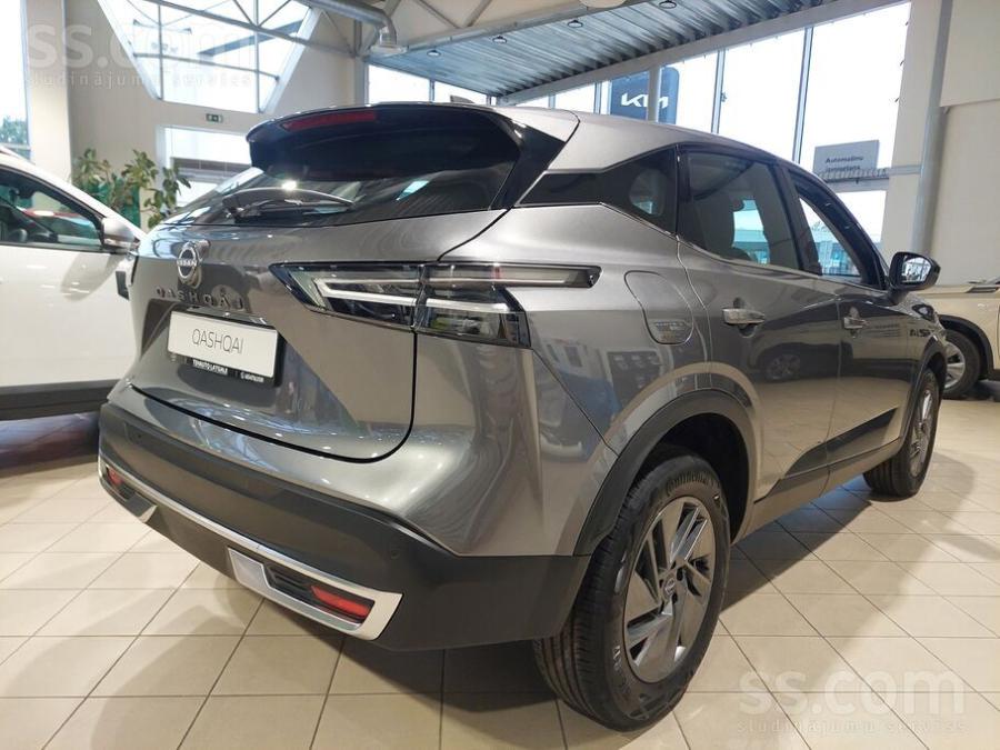 Grey Nissan Qashqai 2026 in Daugavpils, with an engine capacity of 1.30 L and mileage of 0 thousand km for 27430 €, photo 5 on AUTOMOTO.COM.LV