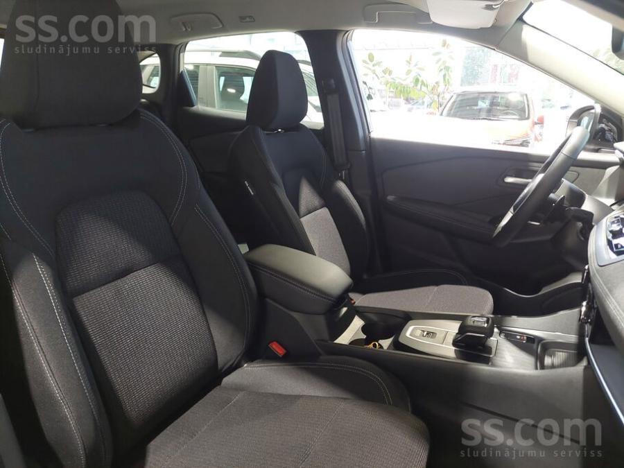 Grey Nissan Qashqai 2026 in Daugavpils, with an engine capacity of 1.30 L and mileage of 0 thousand km for 27430 €, photo 9 on AUTOMOTO.COM.LV