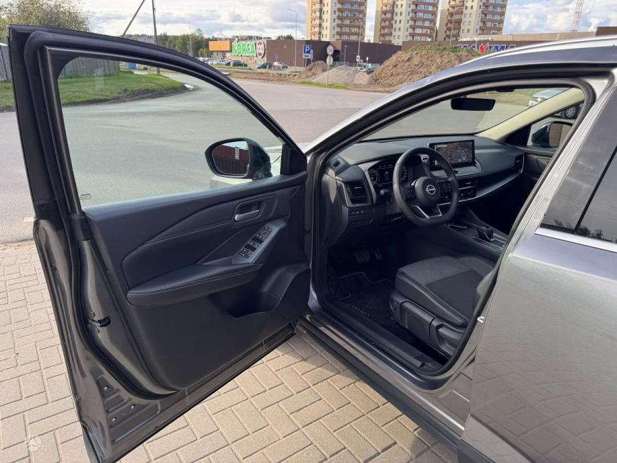 Grey Nissan Qashqai 2026 in Kaunas, with an engine capacity of 1.33 L and mileage of 12 thousand km for 18600 €, photo 16 on AUTOMOTO.COM.LV