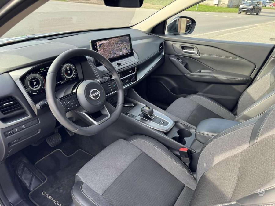 Grey Nissan Qashqai 2026 in Kaunas, with an engine capacity of 1.33 L and mileage of 12 thousand km for 18600 €, photo 17 on AUTOMOTO.COM.LV