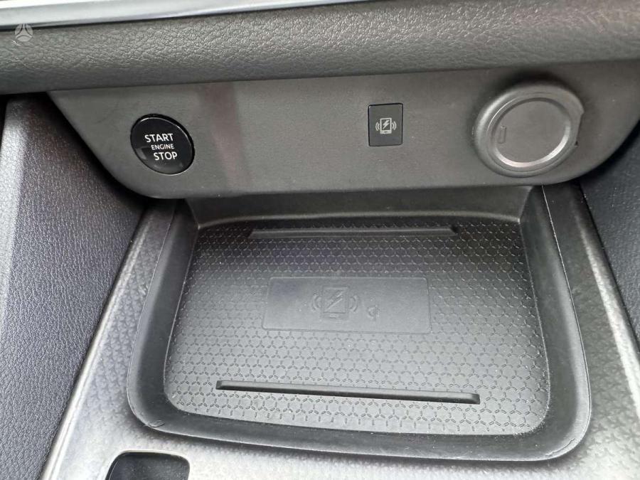 Grey Nissan Qashqai 2026 in Kaunas, with an engine capacity of 1.33 L and mileage of 12 thousand km for 18600 €, photo 26 on AUTOMOTO.COM.LV