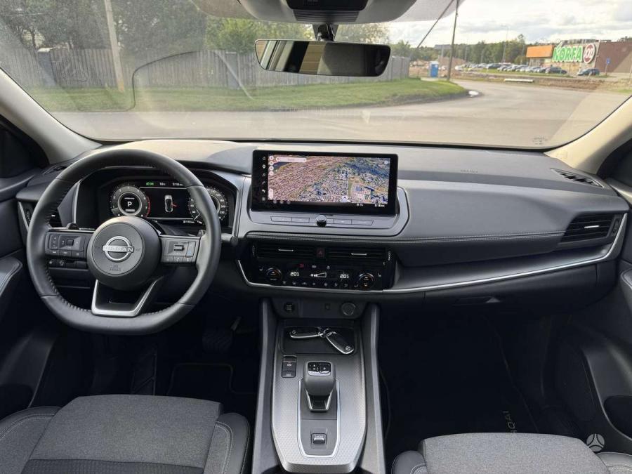 Grey Nissan Qashqai 2026 in Kaunas, with an engine capacity of 1.33 L and mileage of 12 thousand km for 18600 €, photo 37 on AUTOMOTO.COM.LV