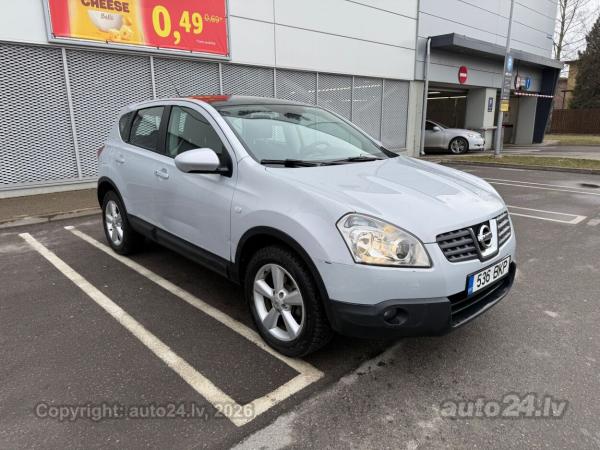 Grey Nissan Qashqai 2007 in Tallinn, with an engine capacity of 2.00 L and mileage of 219 thousand km for 5500 €, photo 2 on AUTOMOTO.COM.LV