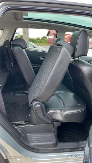 Pelēks Nissan Qashqai 2008 Tallina, ar dzinēja tilpumu 2.00 L un nobraukumu 225 tūkst. km par 4650 €, foto 20 vietnē AUTOMOTO.COM.LV
