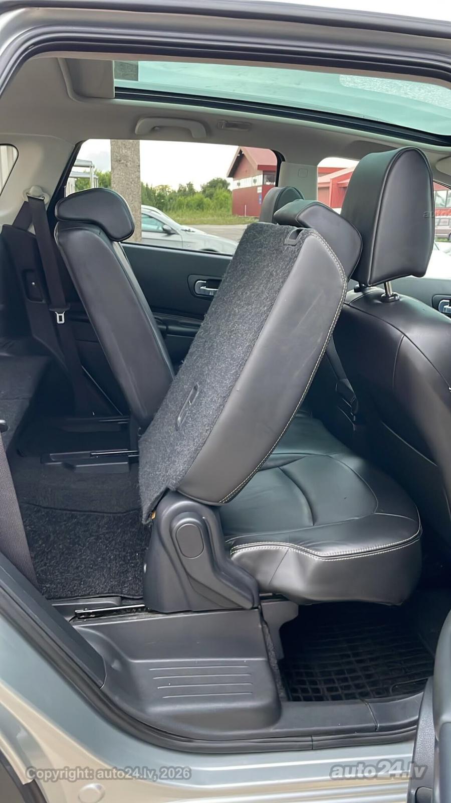 Pelēks Nissan Qashqai 2008 Tallina, ar dzinēja tilpumu 2.00 L un nobraukumu 225 tūkst. km par 4650 €, foto 20 vietnē AUTOMOTO.COM.LV