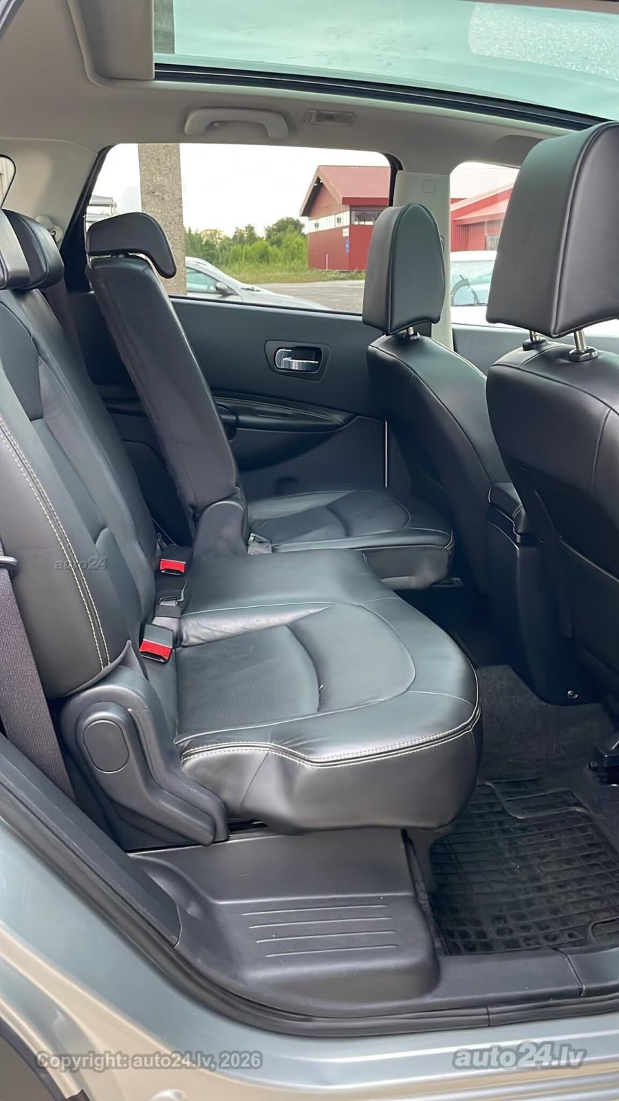 Pelēks Nissan Qashqai 2008 Tallina, ar dzinēja tilpumu 2.00 L un nobraukumu 225 tūkst. km par 4650 €, foto 21 vietnē AUTOMOTO.COM.LV