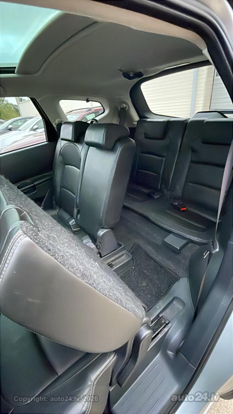 Pelēks Nissan Qashqai 2008 Tallina, ar dzinēja tilpumu 2.00 L un nobraukumu 225 tūkst. km par 4650 €, foto 23 vietnē AUTOMOTO.COM.LV