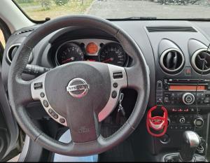 Grey Nissan Qashqai 2008 in Tallinn, with an engine capacity of 1.60 L and mileage of 115 thousand km for 5000 €, photo 3 on AUTOMOTO.COM.LV