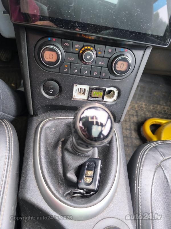 Pelēks Nissan Qashqai 2009 Tallina, ar dzinēja tilpumu 2.00 L un nobraukumu 317 tūkst. km par 3500 €, foto 9 vietnē AUTOMOTO.COM.LV
