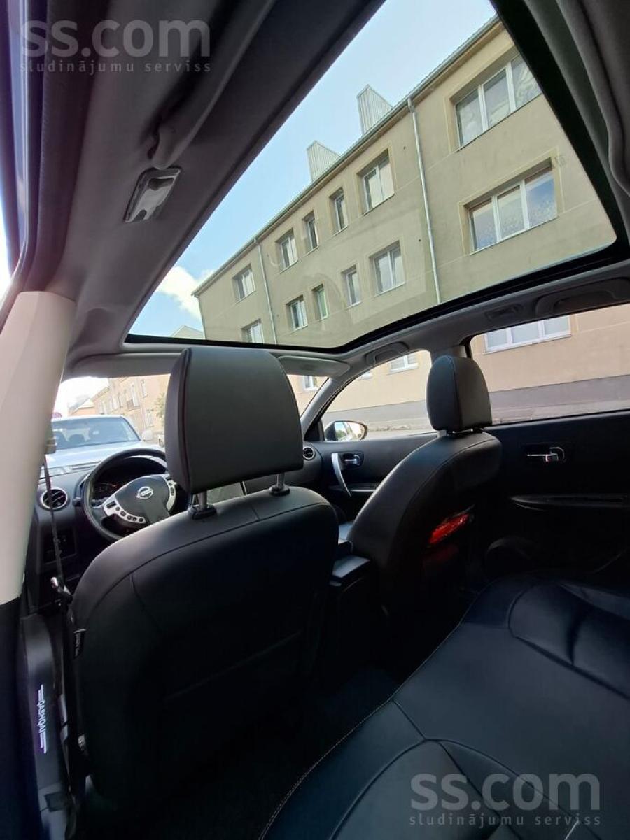Pelēks Nissan Qashqai 2010 Liepāja, ar dzinēja tilpumu 2.00 L un nobraukumu 352 tūkst. km par 3800 €, foto 6 vietnē AUTOMOTO.COM.LV