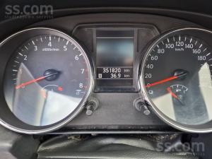 Pelēks Nissan Qashqai 2010 Liepāja, ar dzinēja tilpumu 2.00 L un nobraukumu 352 tūkst. km par 3800 €, foto 10 vietnē AUTOMOTO.COM.LV