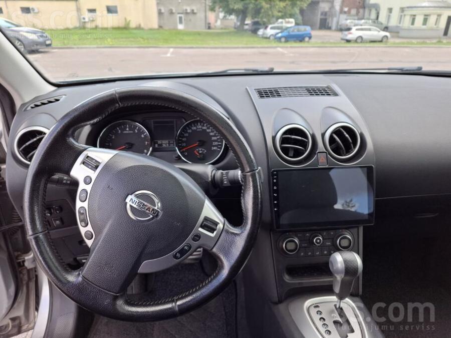 Pelēks Nissan Qashqai 2010 Liepāja, ar dzinēja tilpumu 2.00 L un nobraukumu 352 tūkst. km par 3800 €, foto 11 vietnē AUTOMOTO.COM.LV