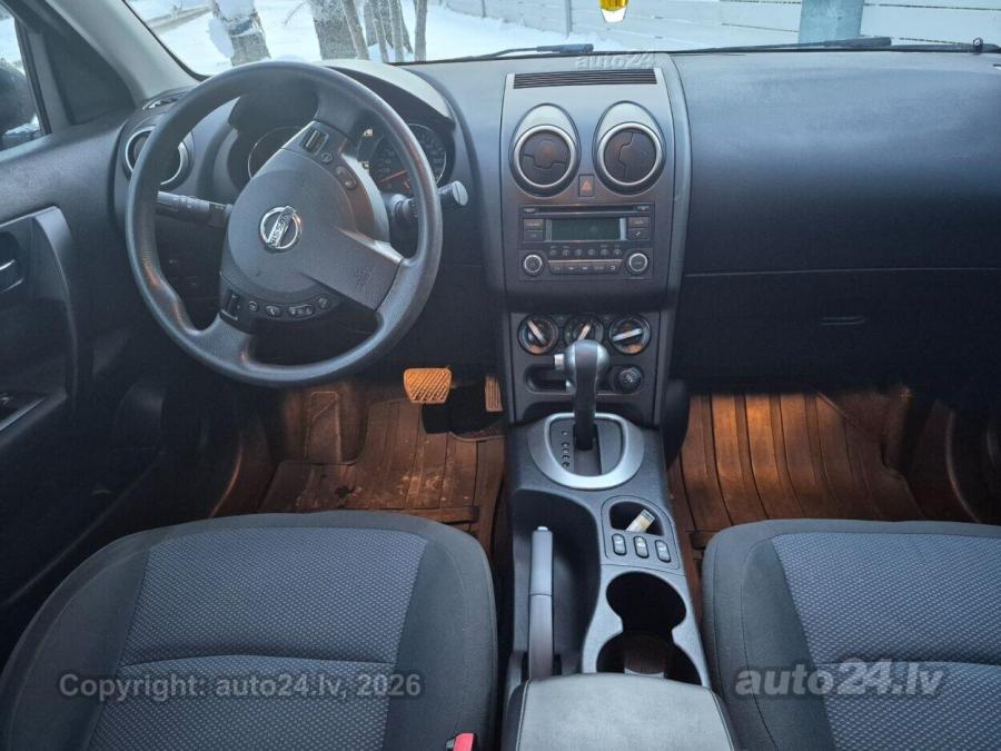Pelēks Nissan Qashqai 2012 Tallina, ar dzinēja tilpumu 1.60 L un nobraukumu 149 tūkst. km par 4999 €, foto 9 vietnē AUTOMOTO.COM.LV